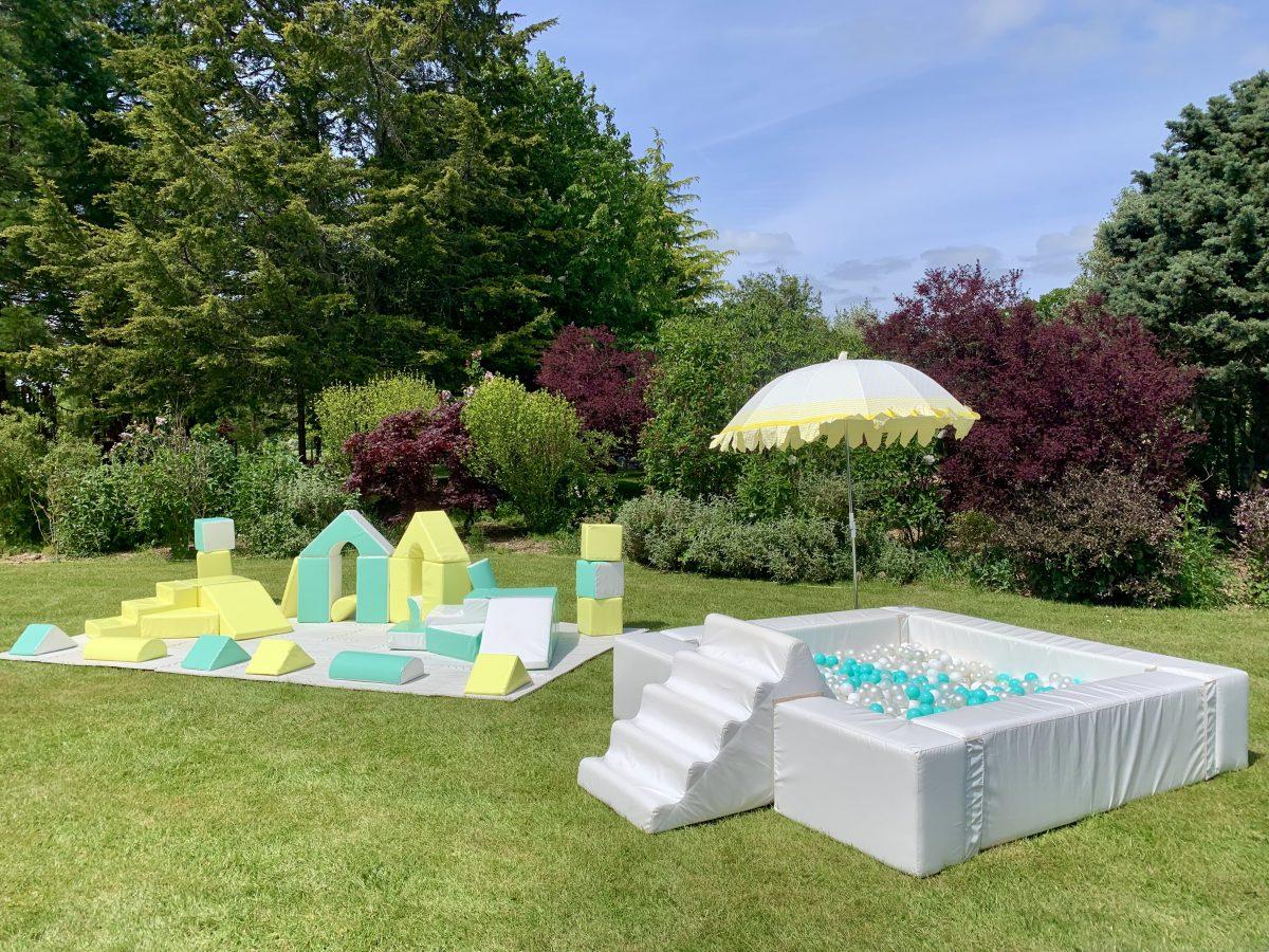 EVENT PROP HIRE & KIDS PARTY HIRE LONDON & NATIONWIDE