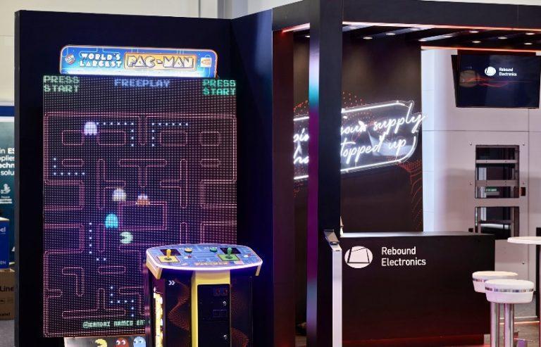 World's Largest PAC MAN | Arcade Game Hire UK