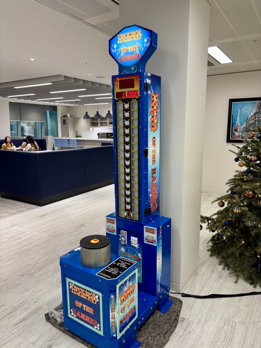 Hammer Strength Arcade Machine – Used