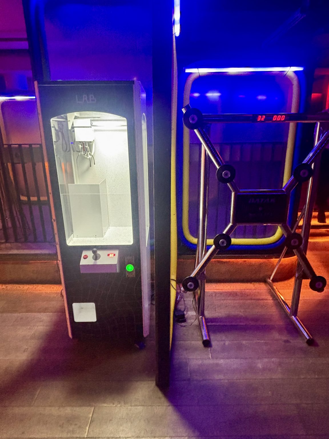 Batak Lite Game Hire | Reaction Game Hire | Batak Uk
