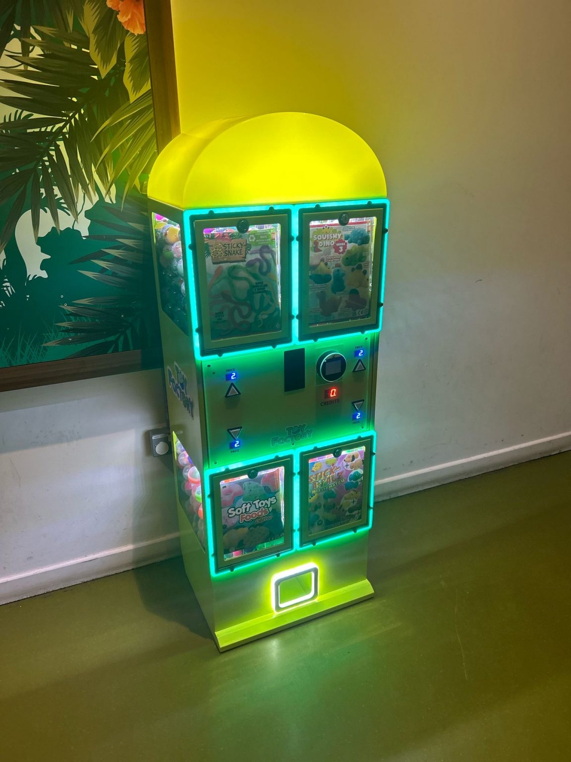 Capsule Toy Vending Machine | Profit Share